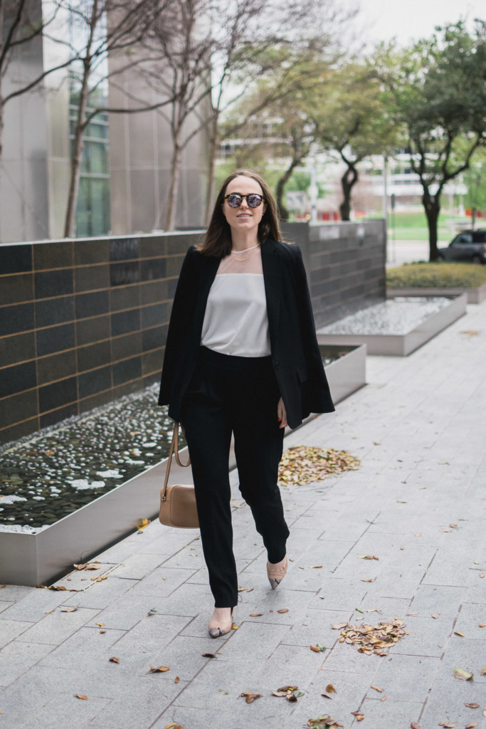 What to Wear To A Job Interview & 6 Outfit Colors to Consider - Cubicle ...